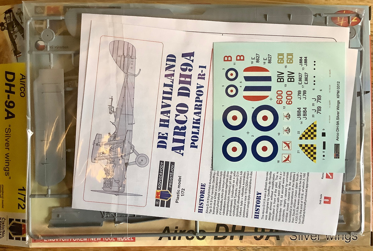 KPM0312 Airco DH-9A "Silver Wings" 1/72 by KOVOZAVODY PROSTEJOV – Greentail Models